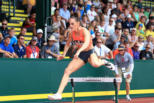 Georganne Moline hurdles 53.97 WL, Gwen Berry Hammers 76.31mNR ...
