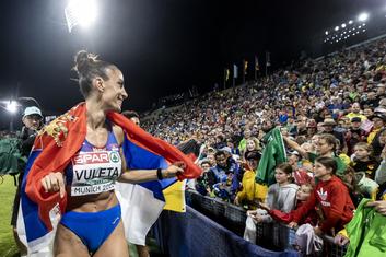 2022 Munich Diary, Day Four, The Women's Long Jump - runblogrun