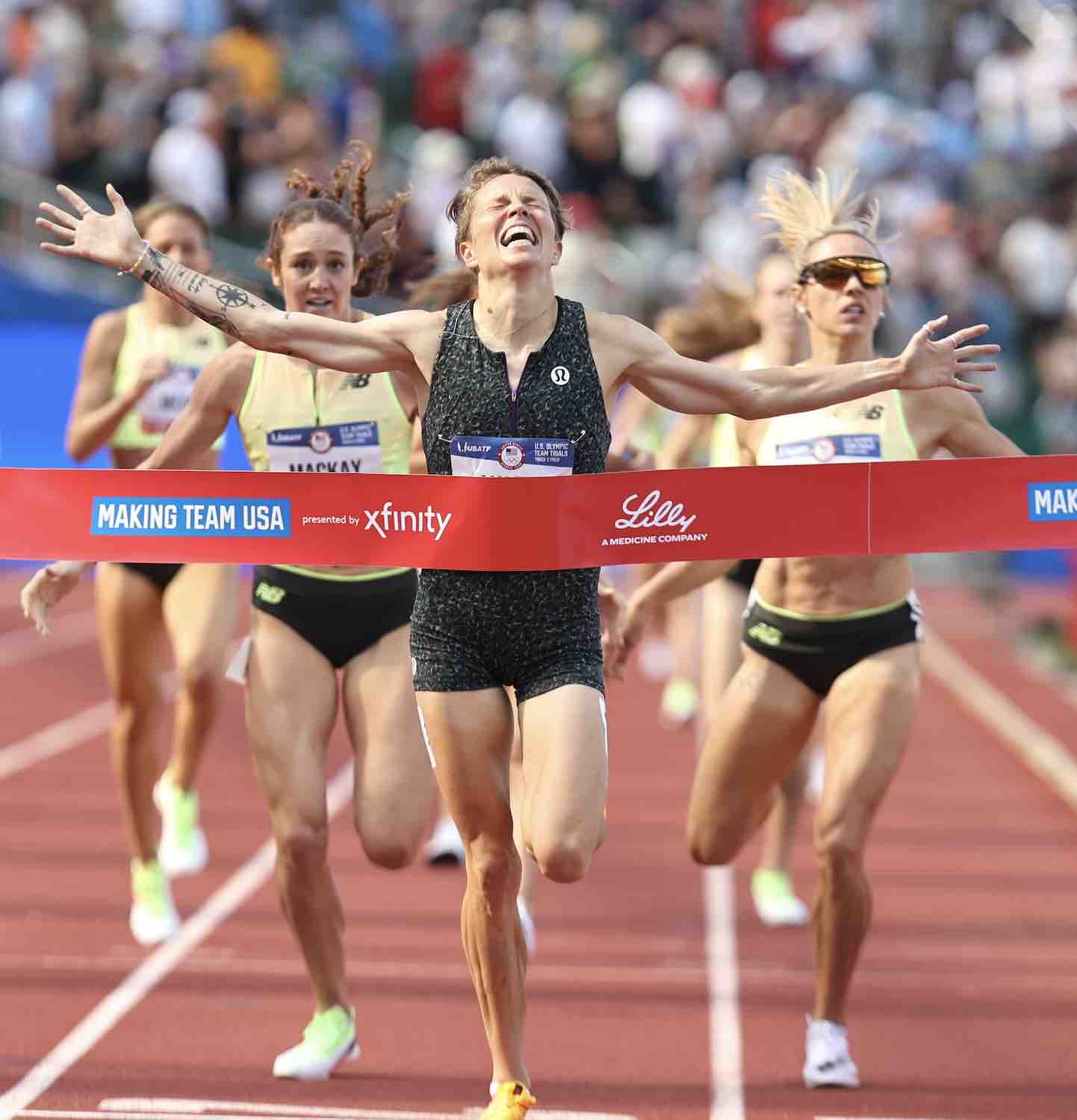 HILTZ GETS KALAKAUA MERRIE MILE WIN IN FRANTIC SPRINT FINISH - runblogrun