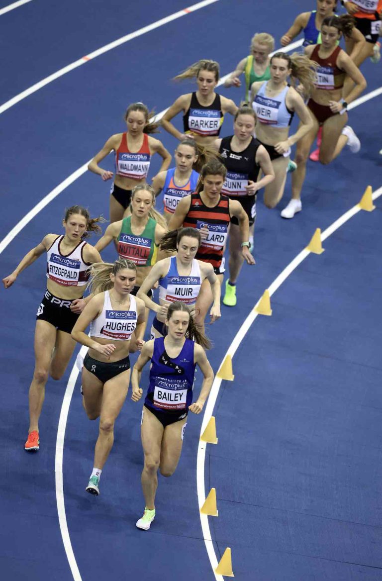 Innes FitzGerald – a green runner competing in Apeldoorn 2025 - runblogrun